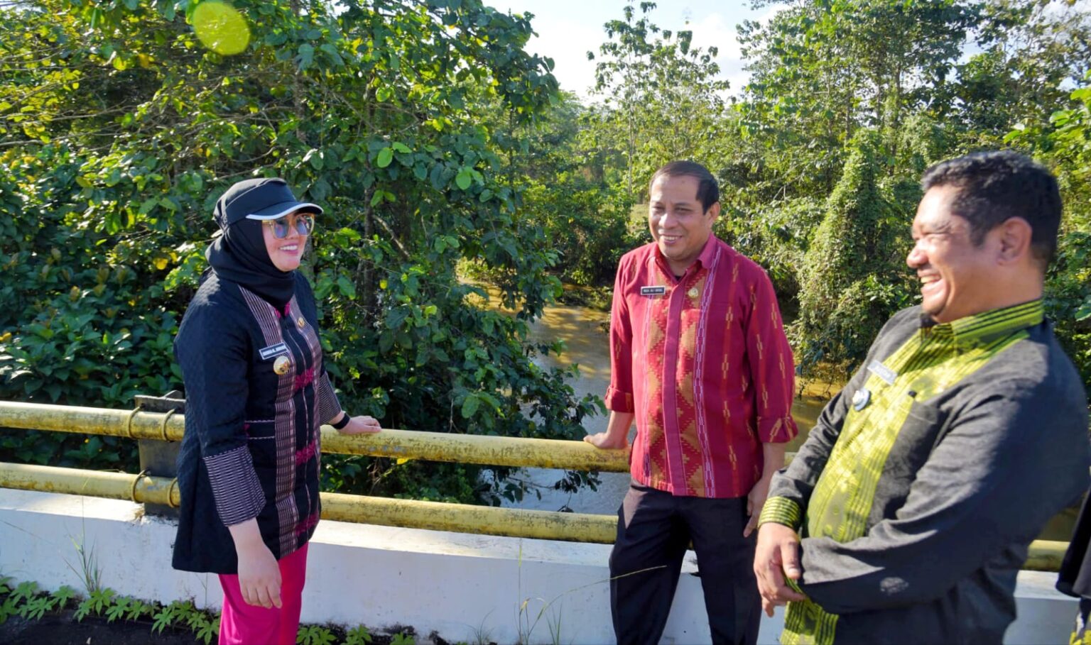 Siska Karina Imran Blusukan di Baruga, Siapkan Solusi Banjir dan Akses Baru - mitranusantara.id